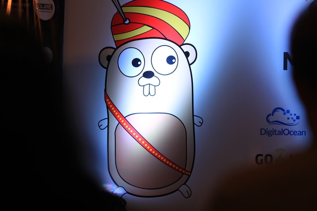 Putting The Database To Sleep Using Lambda A Python Developers First Contact With Golang